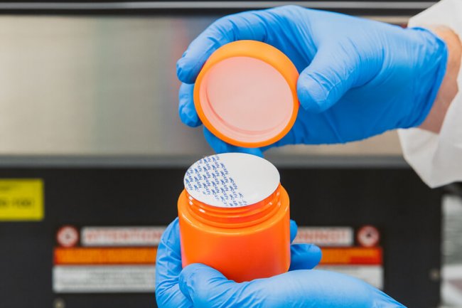 Cannabis Container Capping Machines | Packaging Solutions